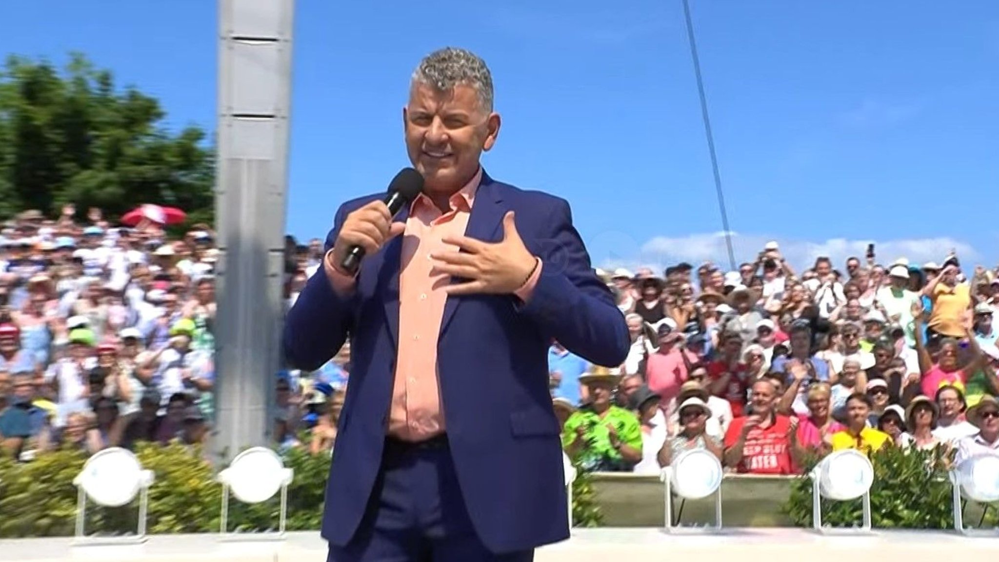 Alix earle deep fake porn bottom line: NO UTF + NO kissing