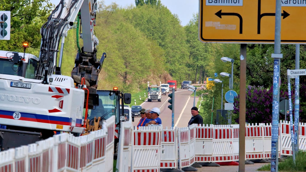 Wichtigste Straße im Jerichower Land bald frei: B1-Baustelle in Möser vor Abschluss ...