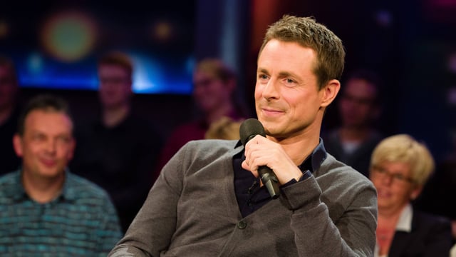 Drei Stunden "Gefragt - Gejagt": Diese Promis stellen ihr Wissen bei Alexander Bommes unter Beweis