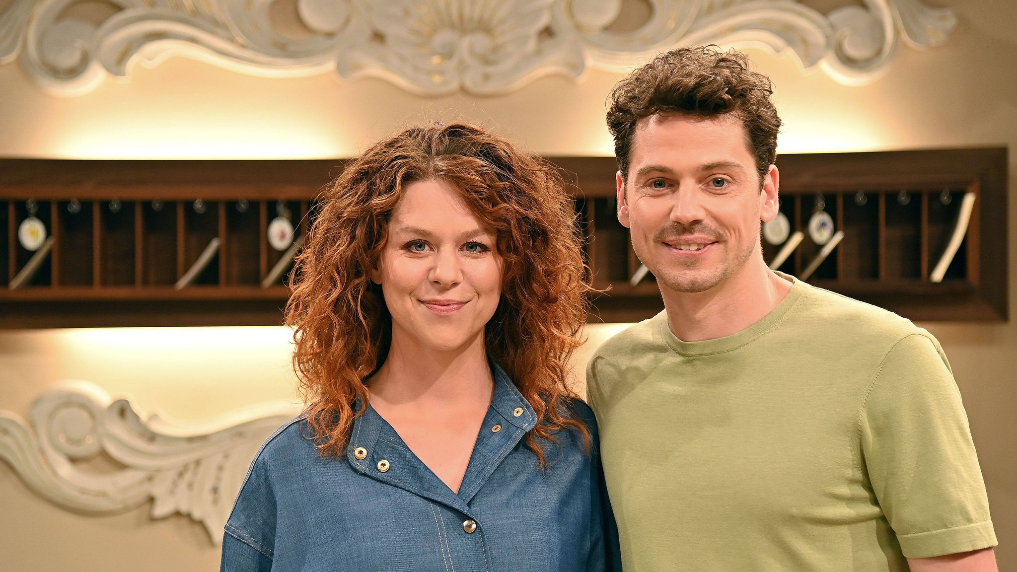 Moderne Liebesgeschichte mit dunklen Wendungen: ARD-Serie "Sturm der ...