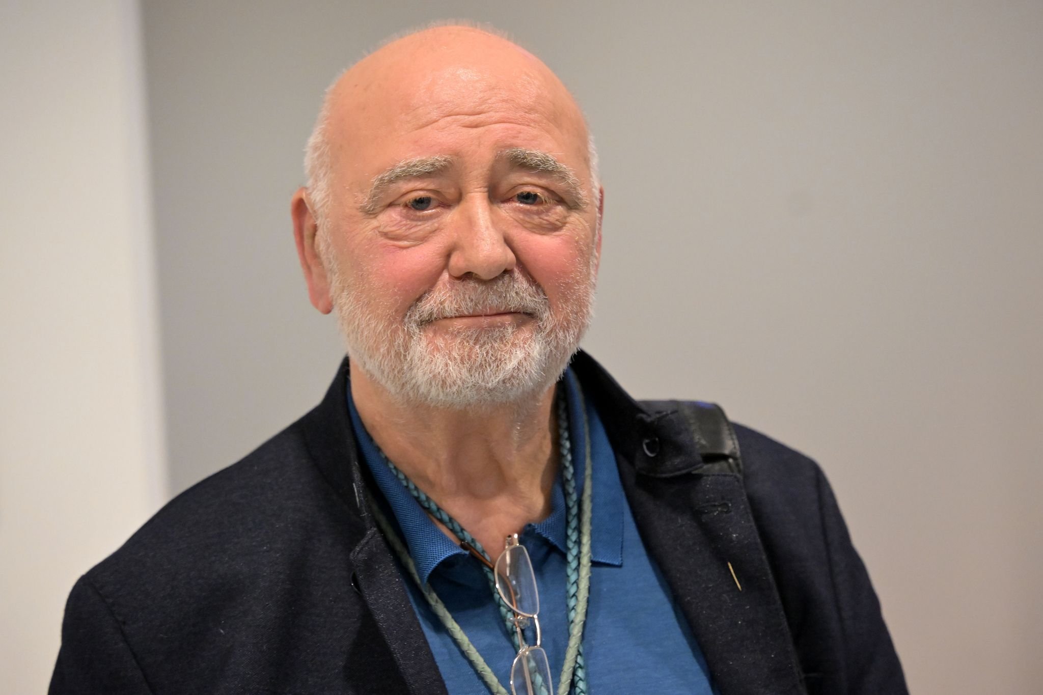 Koalitionskrise: Nach Parteiaustritt: Simon wieder Mitglied im BSW