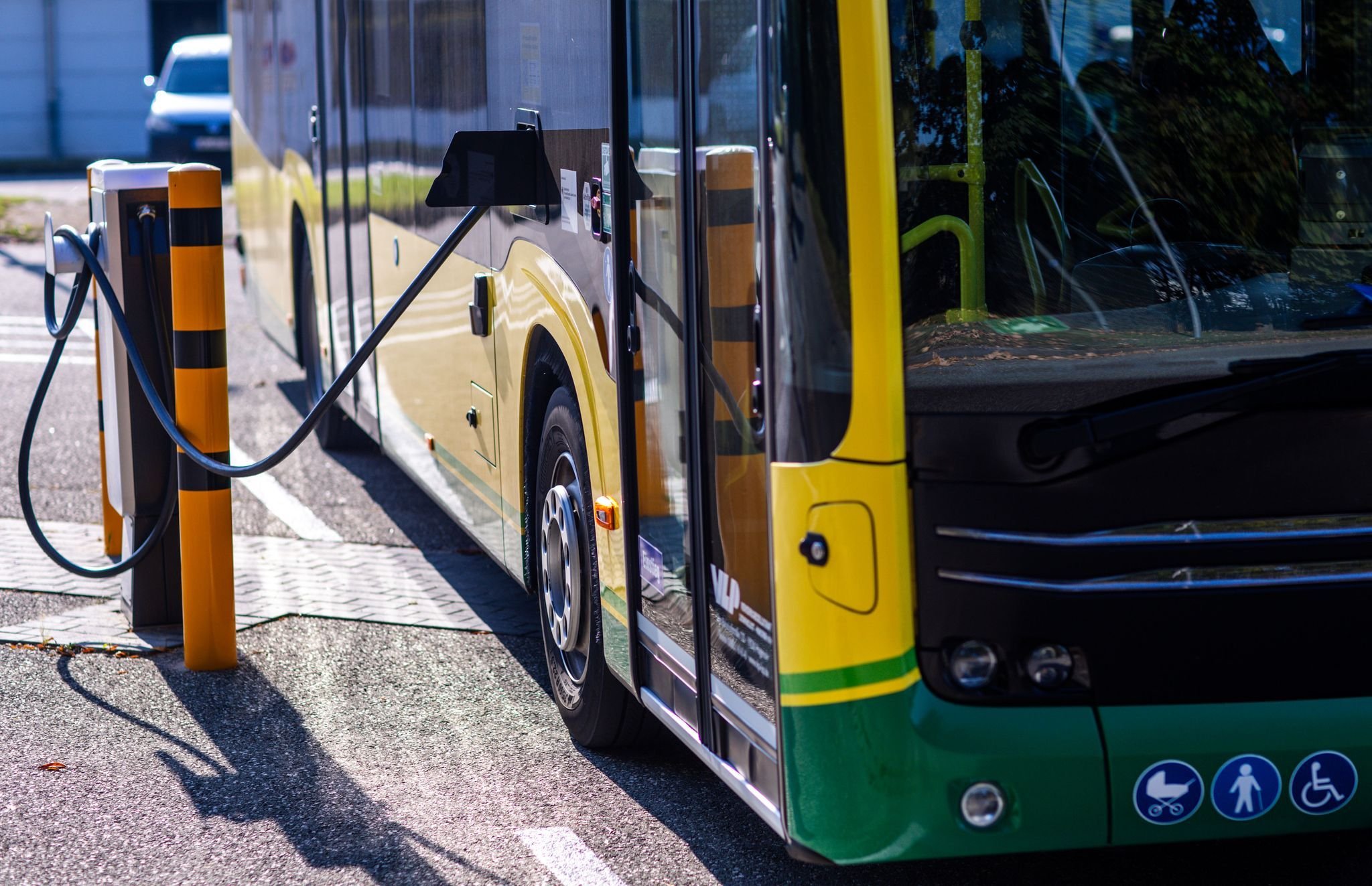 Elektromobilität: Neue Elektrobusse für mehrere Thüringer Städte