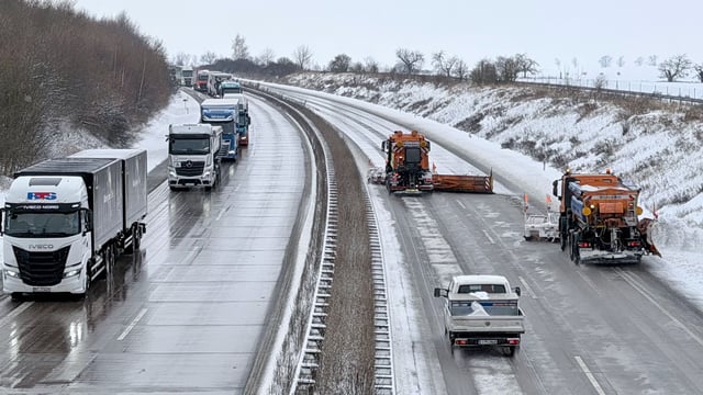 Sturmtief Elli: Winter-Wetter mit Glätte, Frost und Schnee in Sachsen ...