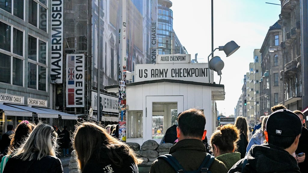 Förderung: Checkpoint Charlie, NS-Doku-Zentrum: Bund gibt Millionen