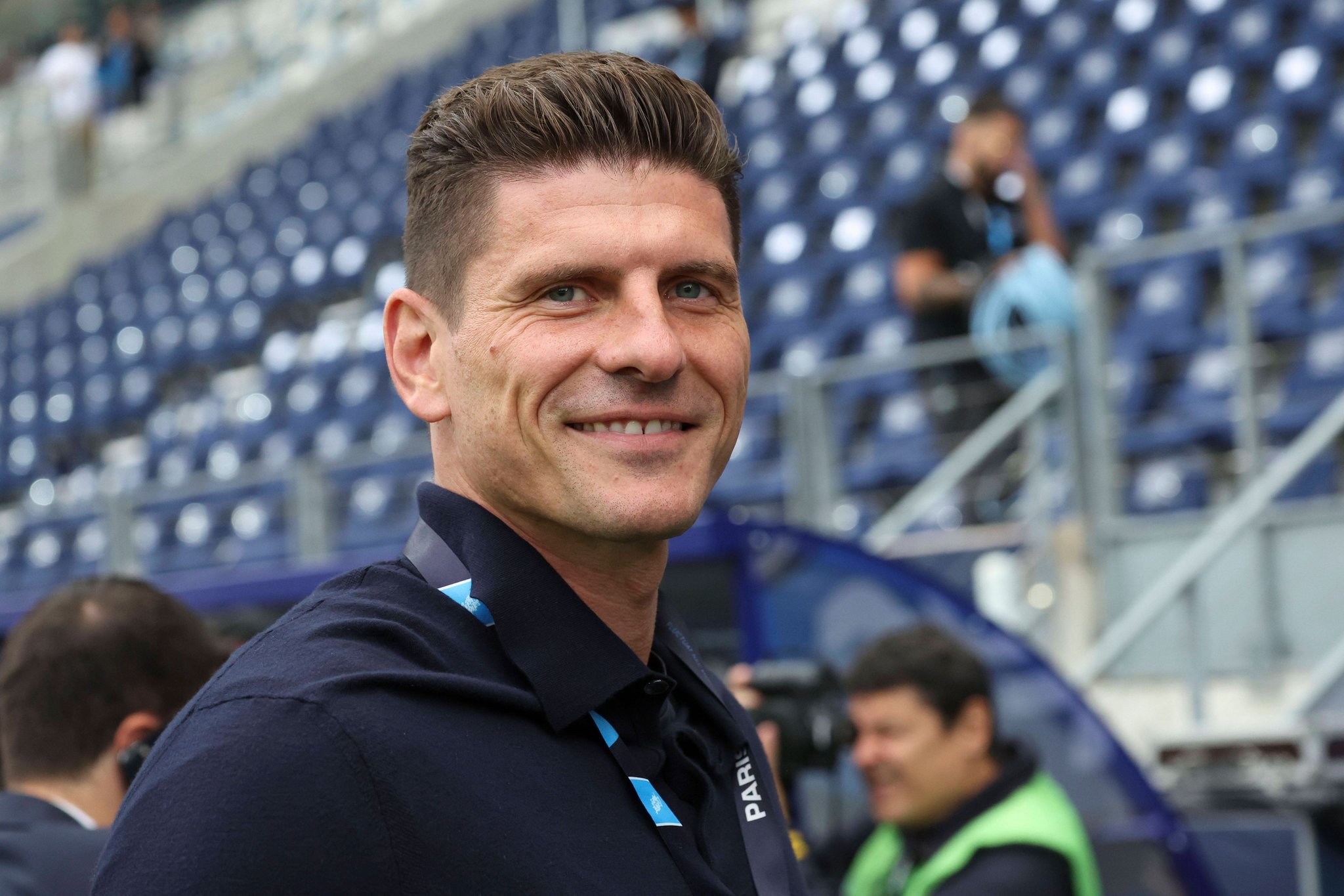 Mario Gomez über seine Arbeit bei Red Bull, Jürgen Klopp und Oliver ...